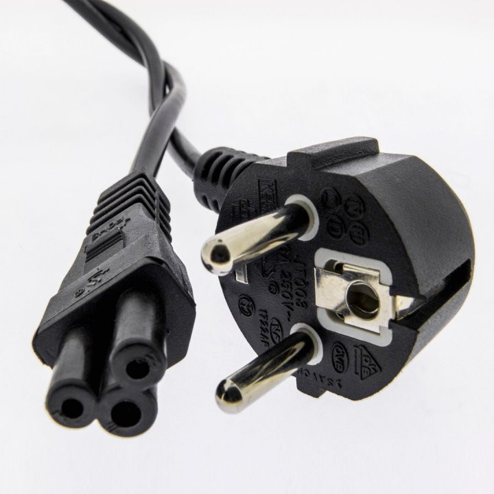Laptop töltő tápkábel (mikiegér) 230V